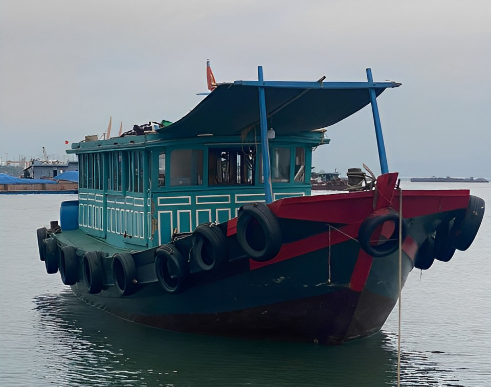 Tour câu mực đêm tại Nha Trang - Du lịch Hạ Long AZGo Travel